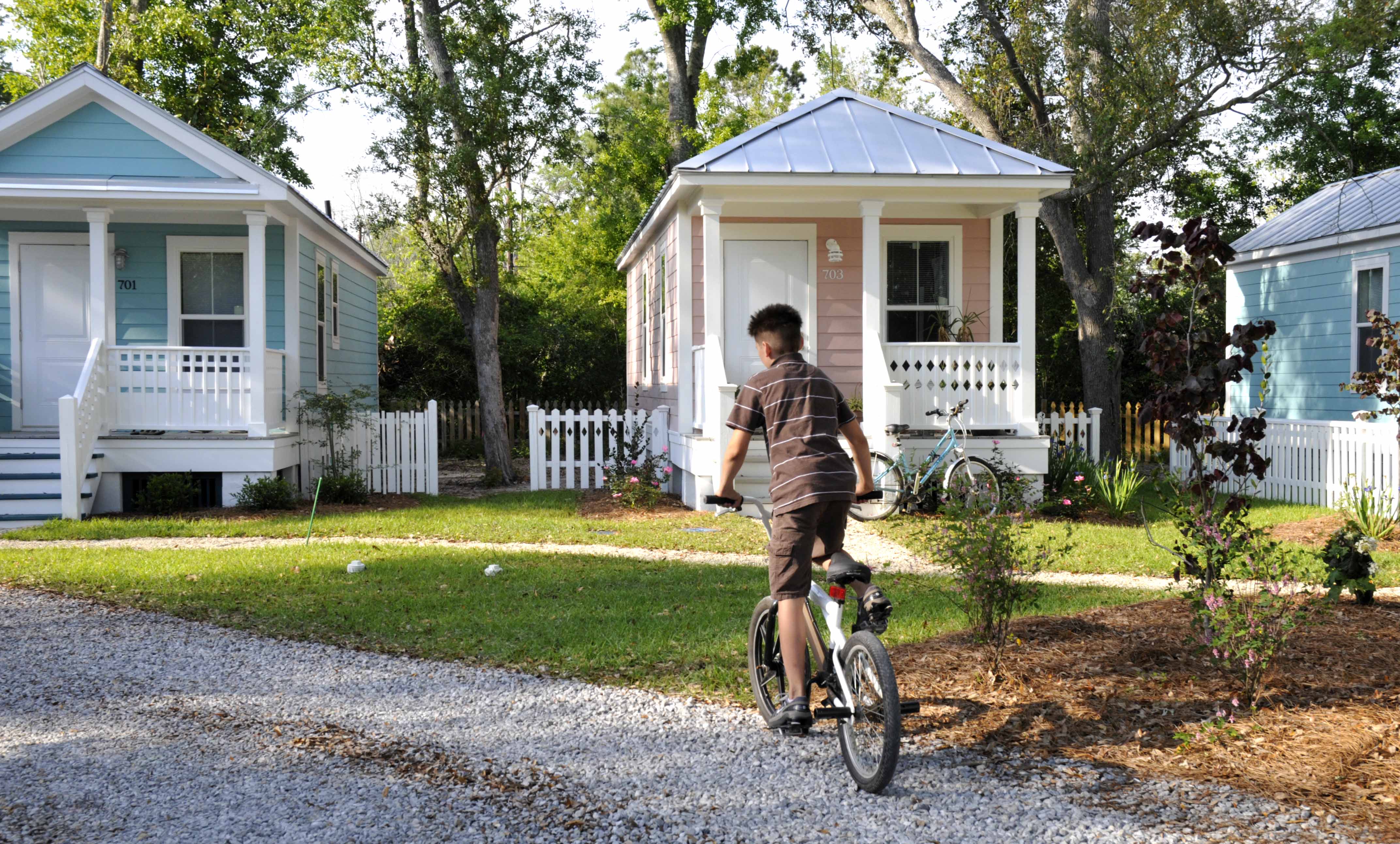 Great idea: Cottages for emergency and permanent affordable housing | CNU
