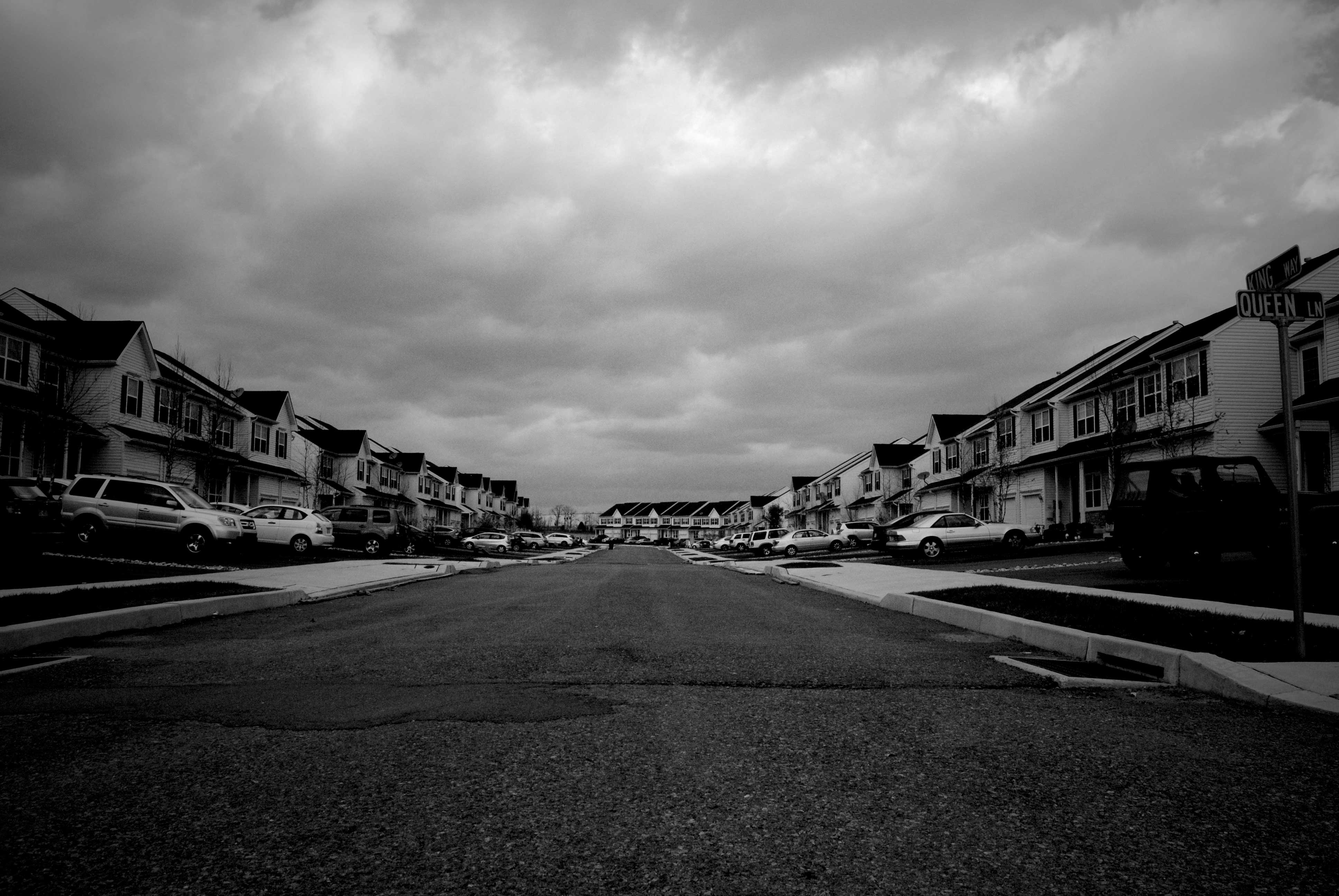 The missing middle of our social lives | CNU